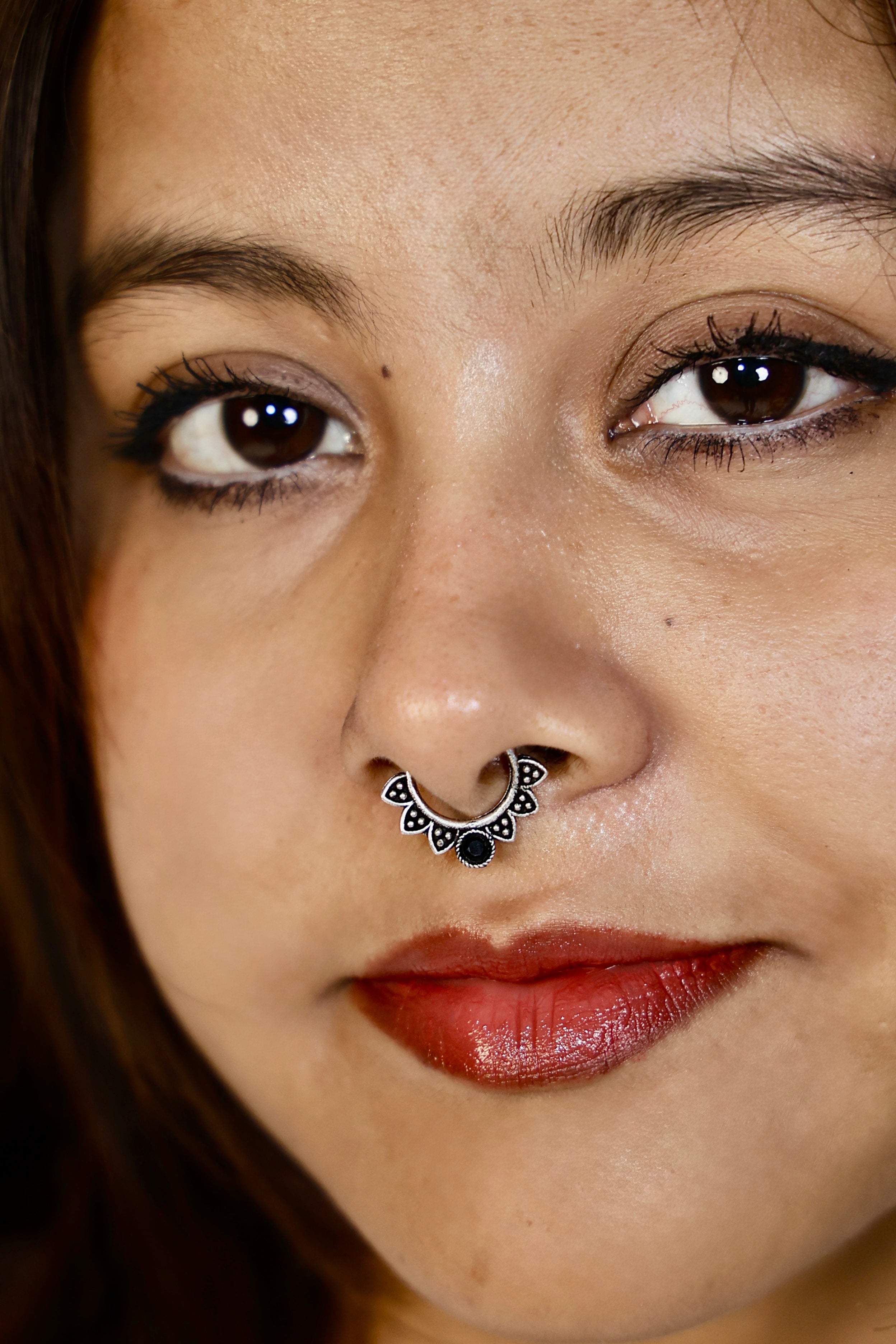 Vedhika-Piercing Free: Clip On,Fully Adjustable,Comfort Fit,Free Sized ...